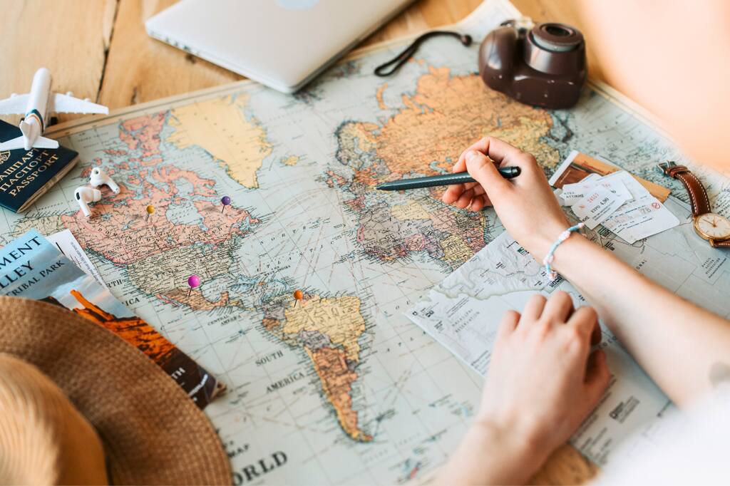 Como montar um roteiro de viagem: guia completo