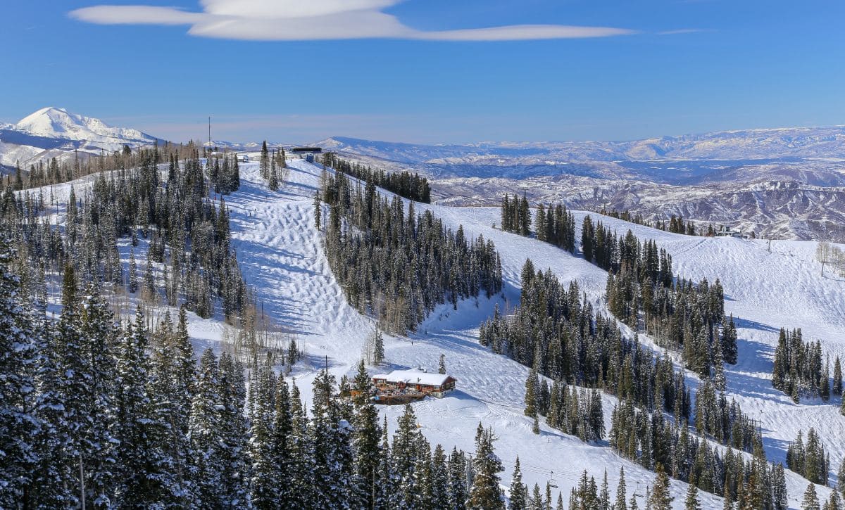 O Charme de Aspen: Vida Noturna e 15 Pontos Turísticos